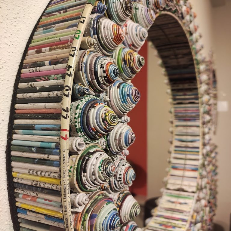 Spiegel "Paper Art" 80x60 cm, recyceltes Papier, Handgemacht